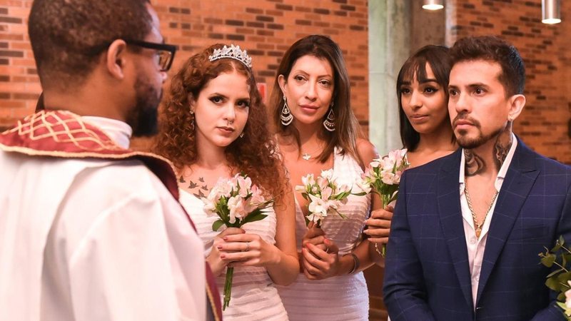 Cenapop · “Homens querem colo de mãe”, diz influencer casado com 9 mulheres